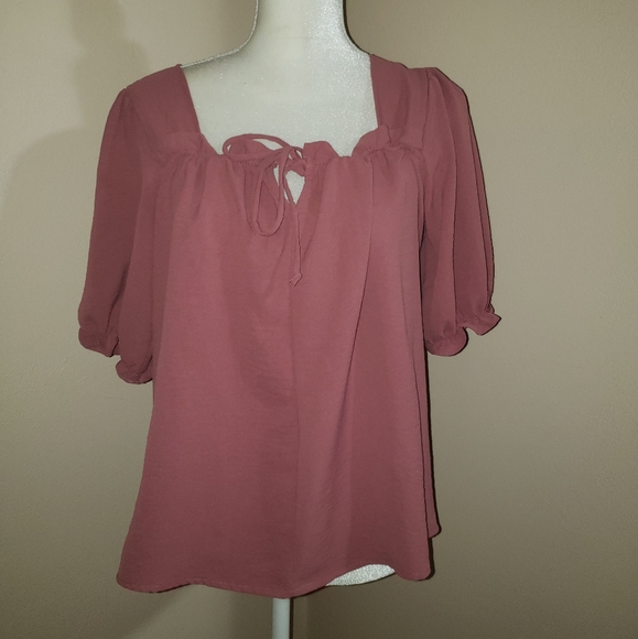 Misia | Tops | Misia Sz Medium Euc Soft And Cute | Poshmark